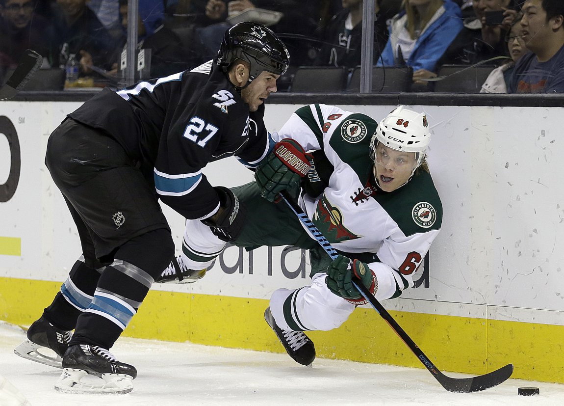 Joe Pavelski scores game-winner for Sharks