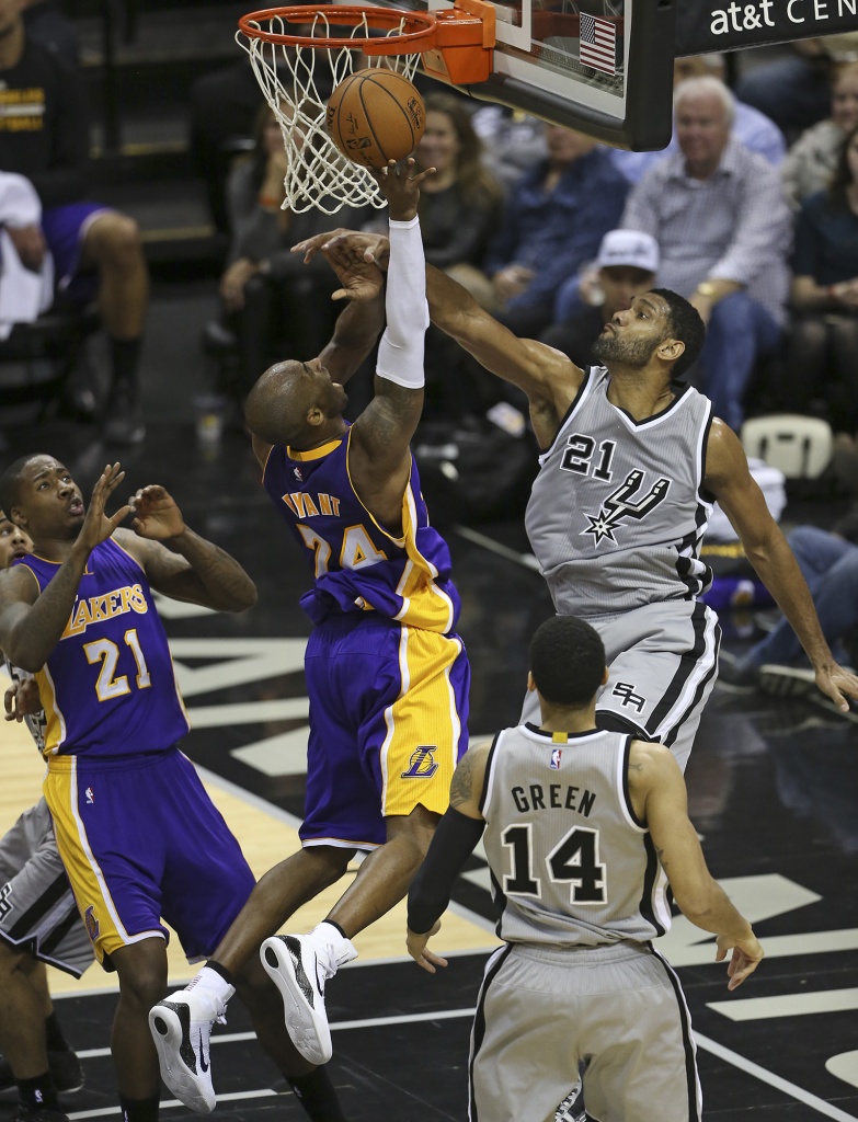 Kobe Bryant, Tim Duncan head towards different ends
