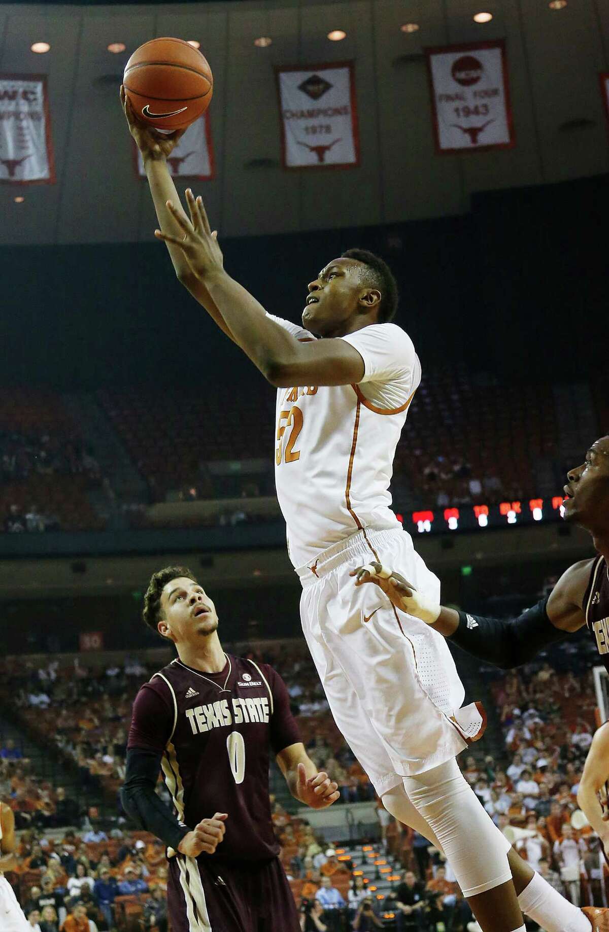 No. 8 Longhorns shut down over-matched Bobcats