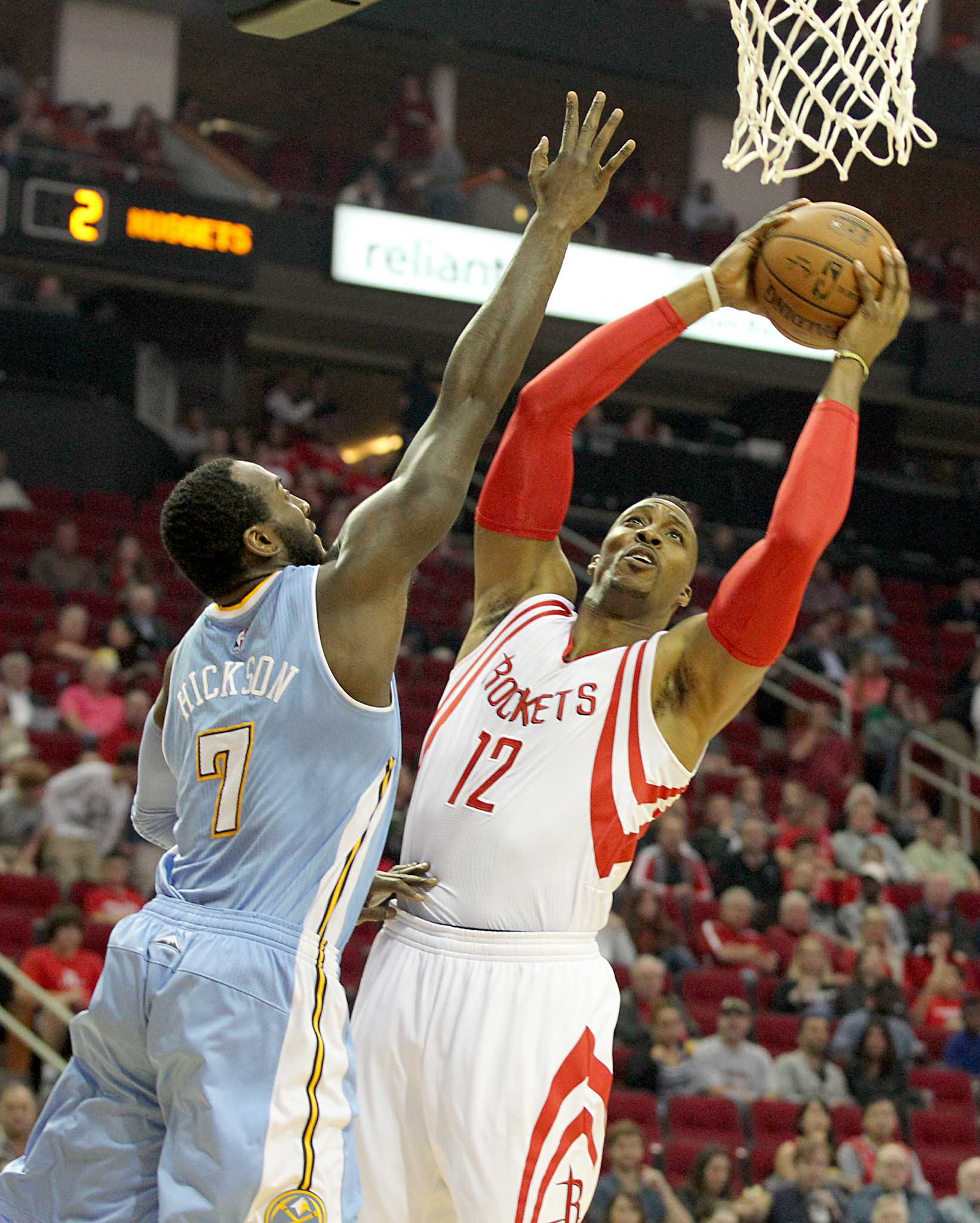 Rockets get welcome return from Howard in win over Nuggets