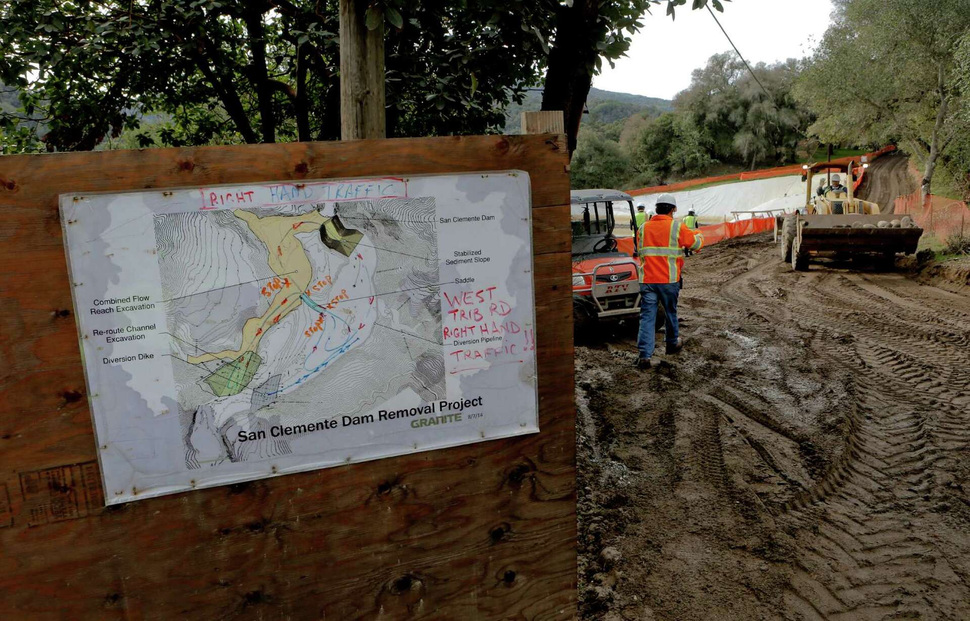 Carmel River diverted to demolish San Clemente Dam