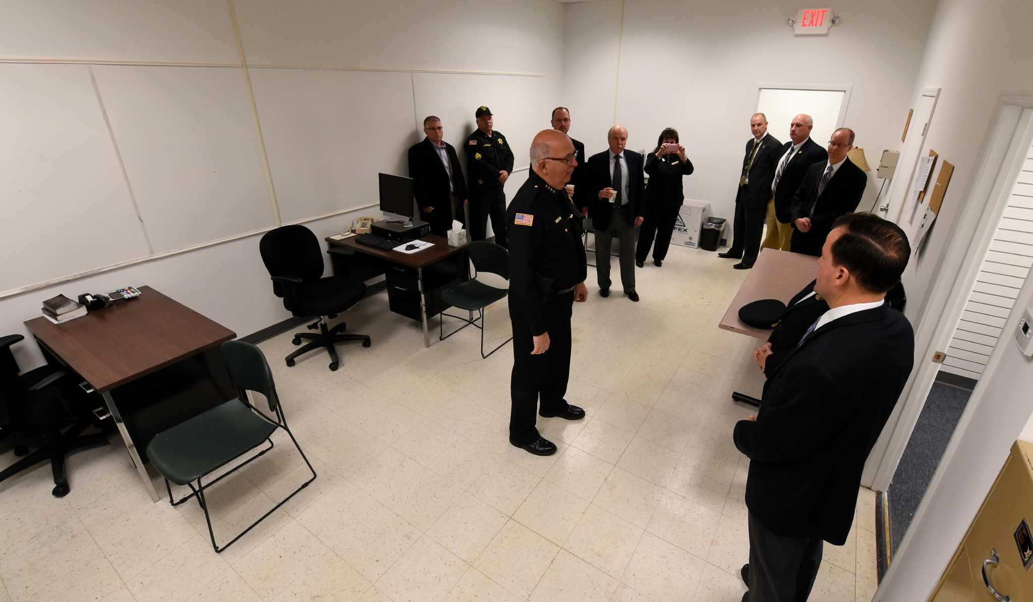 New county offices at Wilton Mall