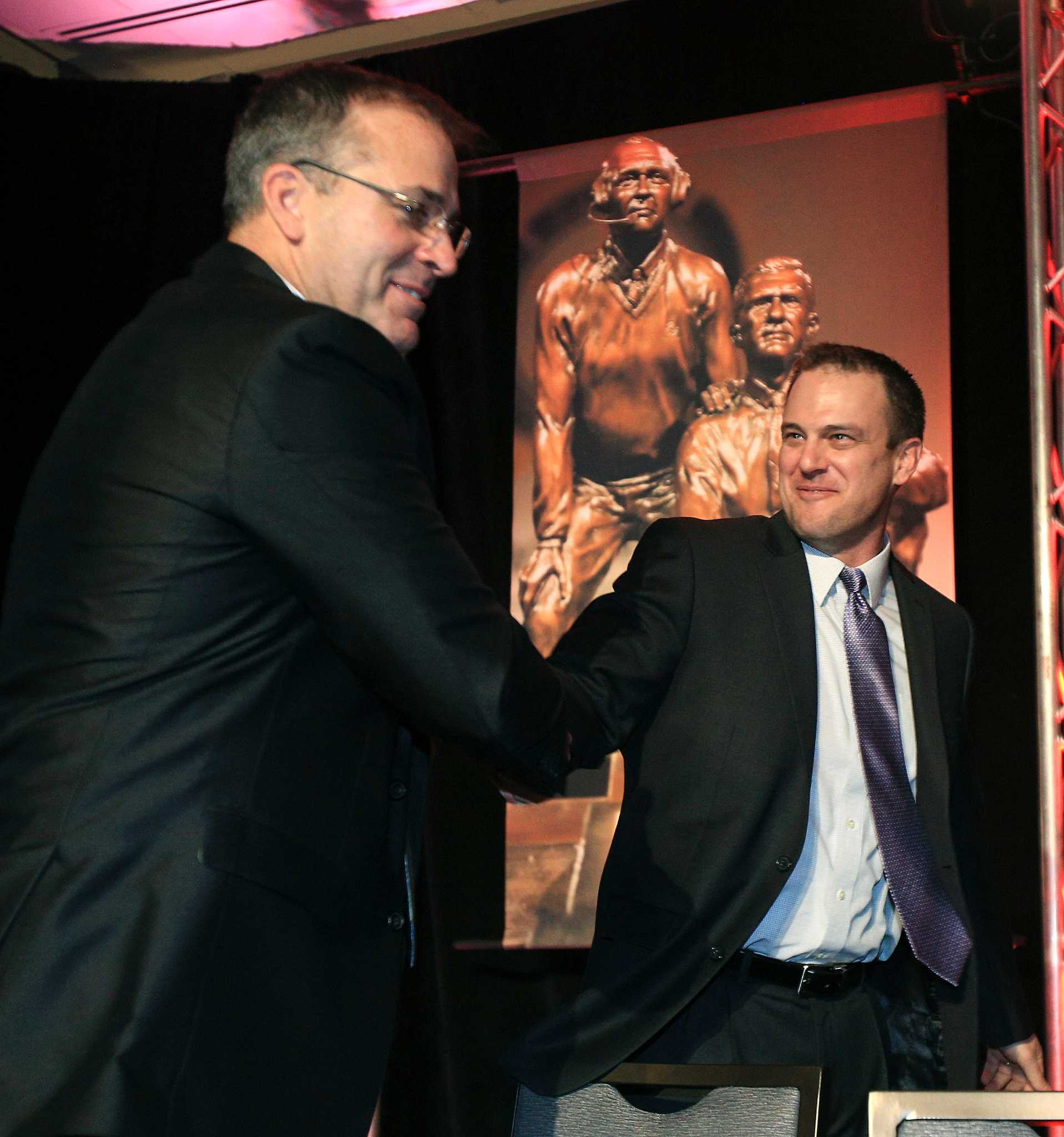 Ohio State's Herman agrees to become next UH coach