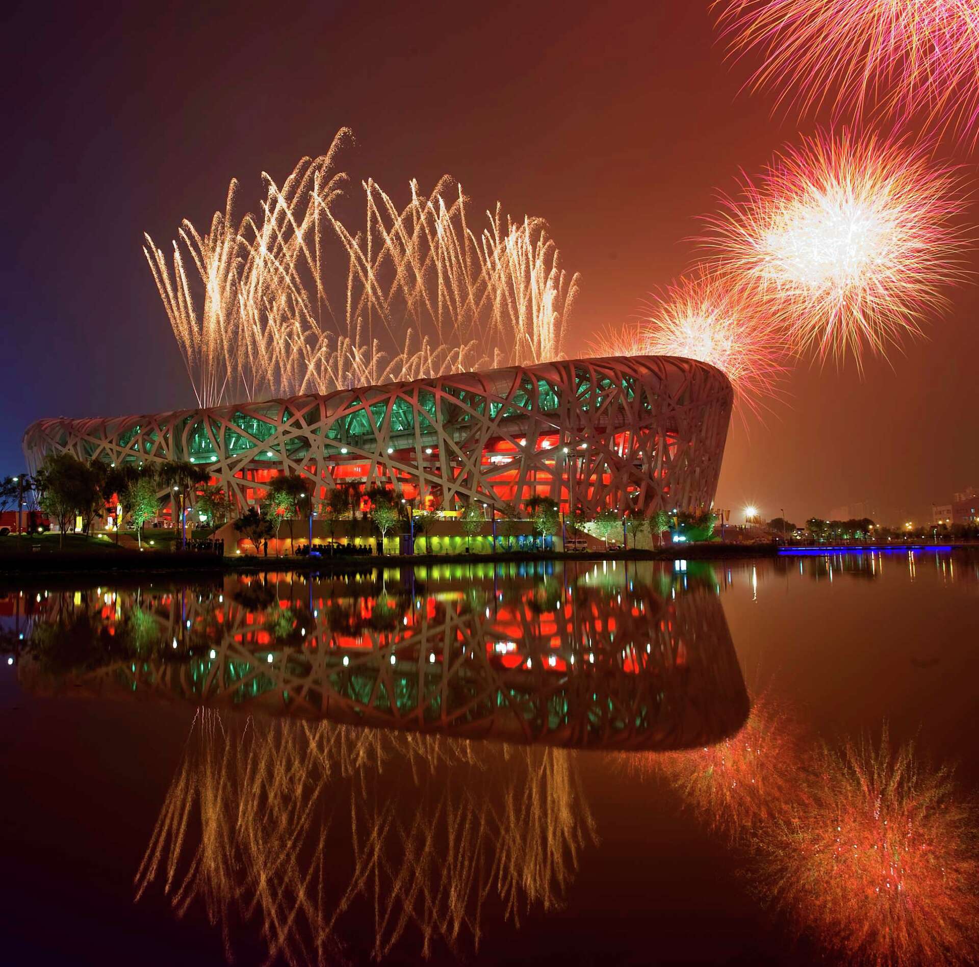 Futuristic S.F. cube building takes design risk in the right spot