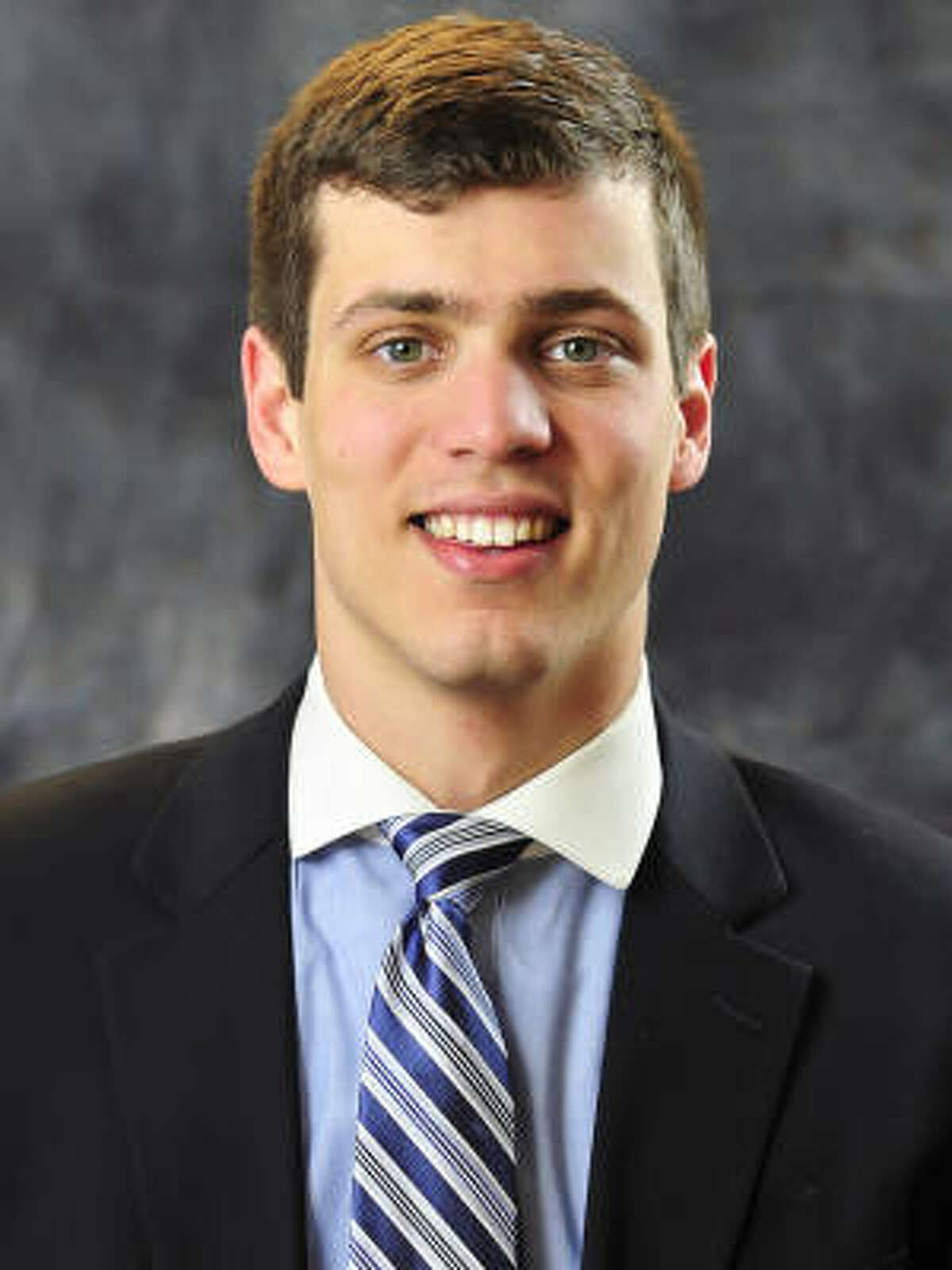 UAlbany lacrosse player enjoys job with New York Giants