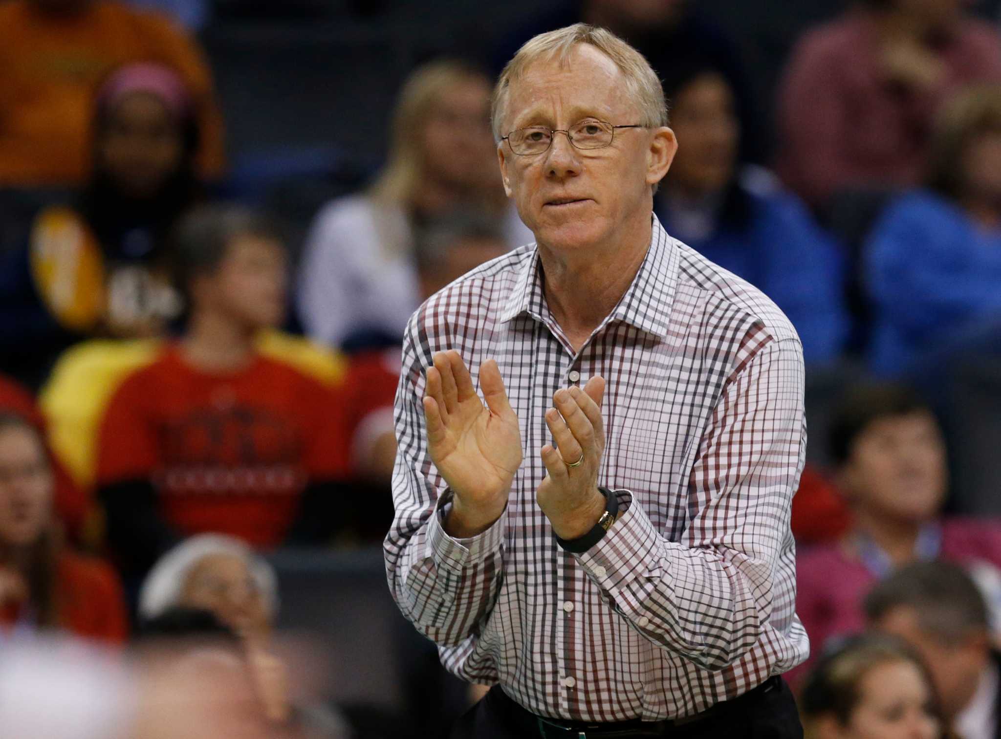 Stanford volleyball’s John Dunning retires after 32 years as coach