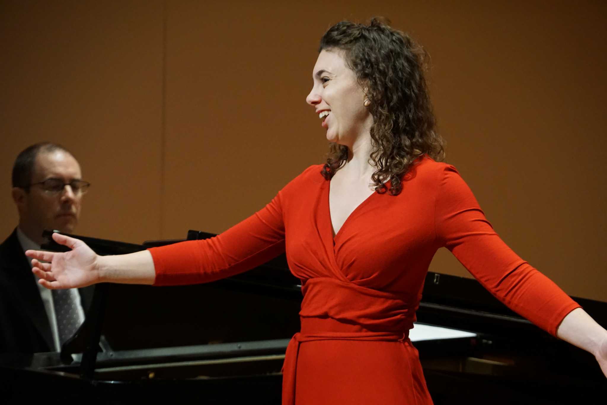 Houston singers advance in Met contest