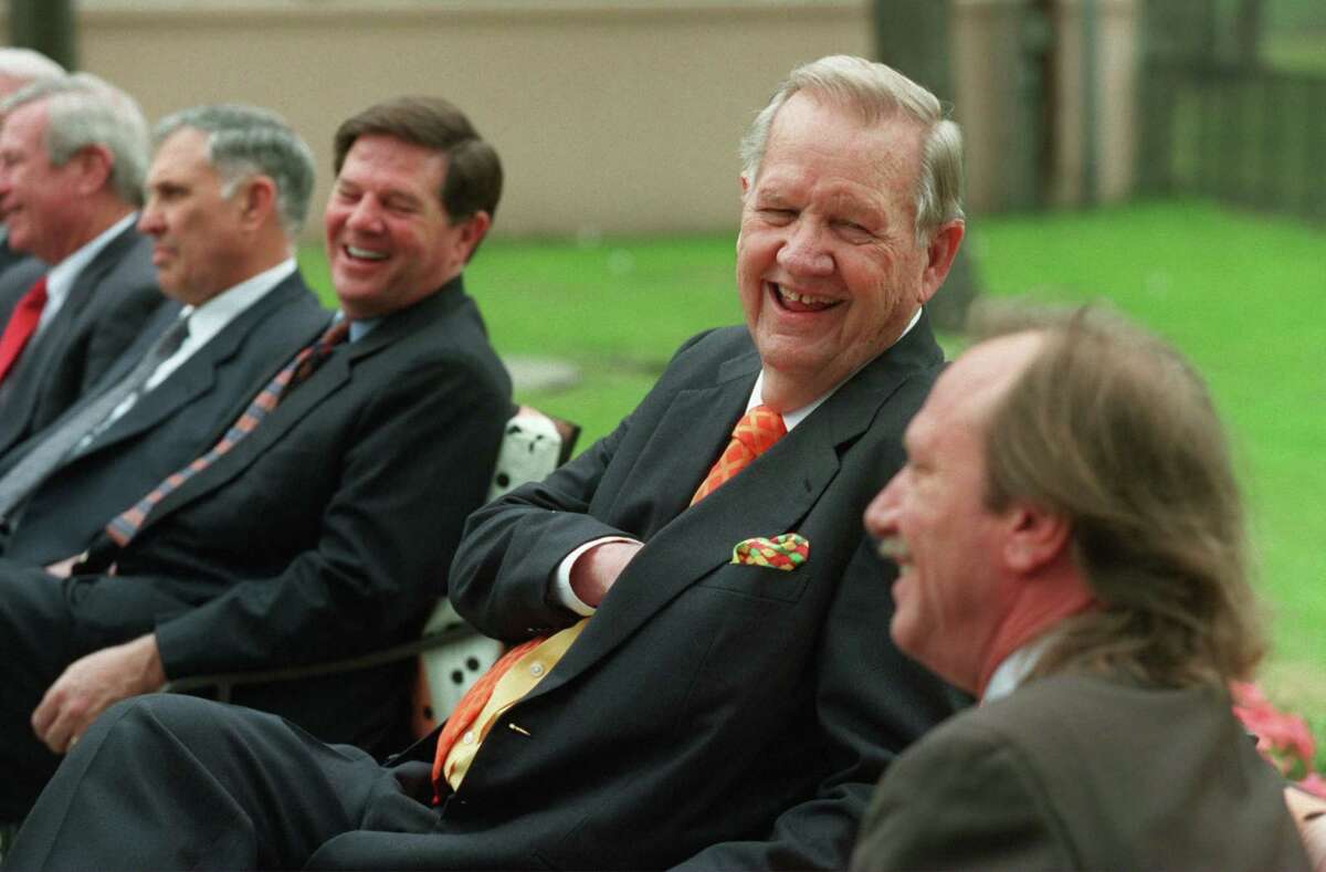 Former Houston mayor Bob Lanier has died