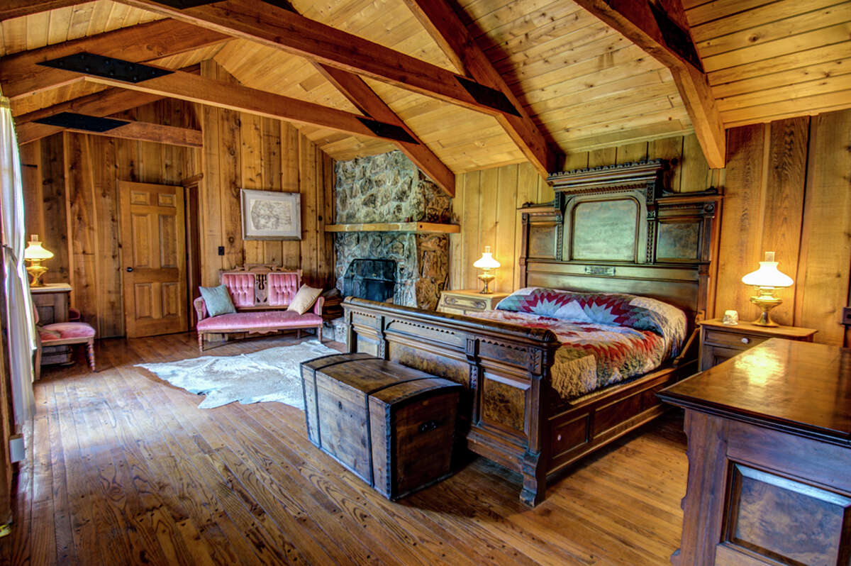 Rock 'n' roll history for auction from Caribou Ranch