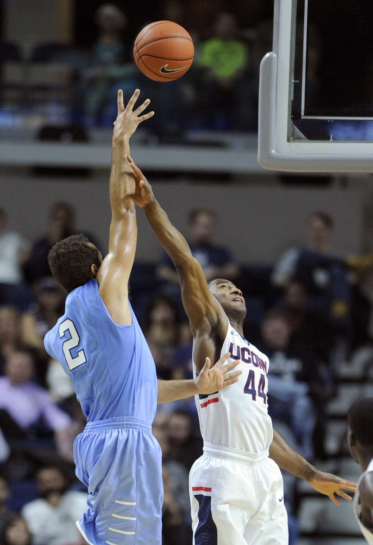 UConn's Purvis delivers much-needed offensive punch