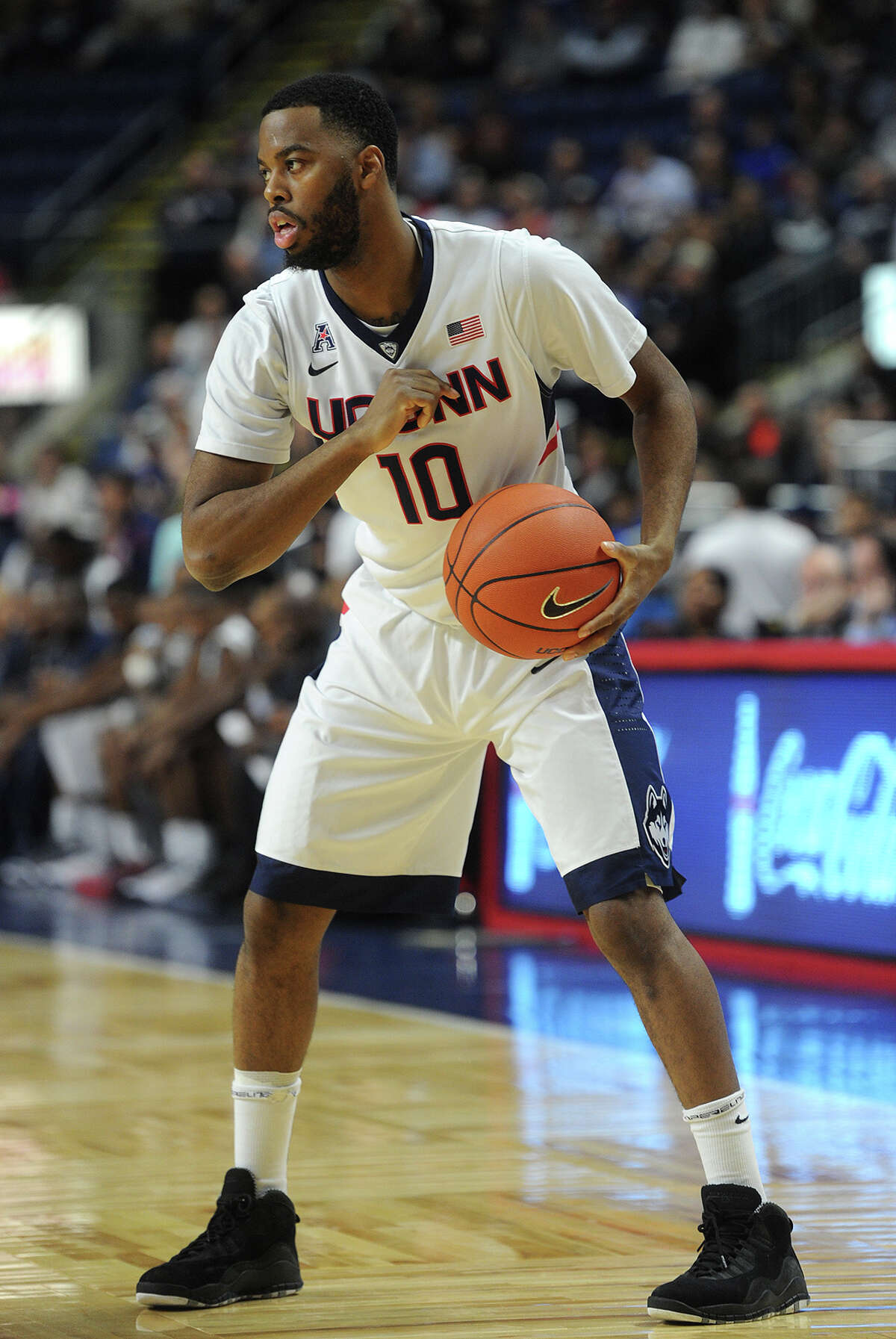 UConn's Purvis delivers much-needed offensive punch