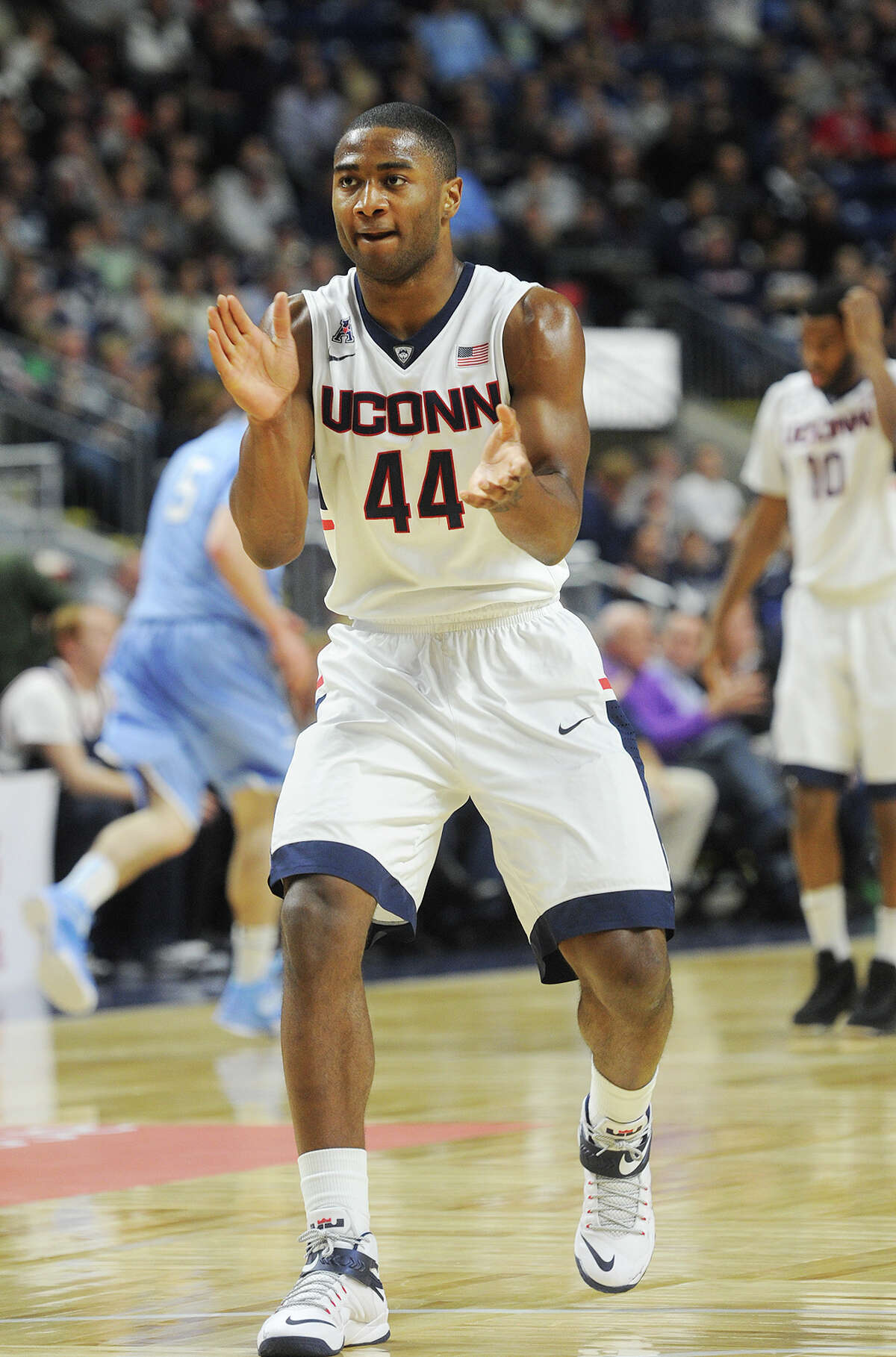 UConn's Purvis delivers much-needed offensive punch