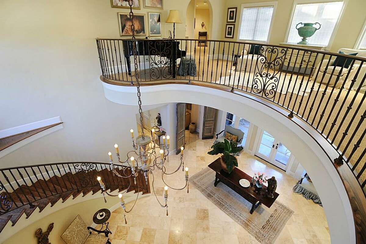 Look inside this stunning Tanglewood home