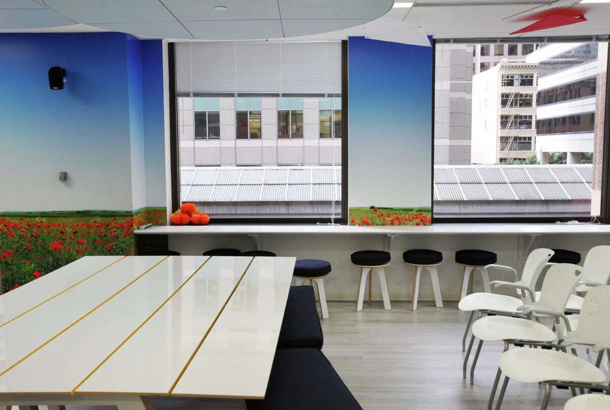 Office Space: Bankers, techies work side-by-side at Lending Club