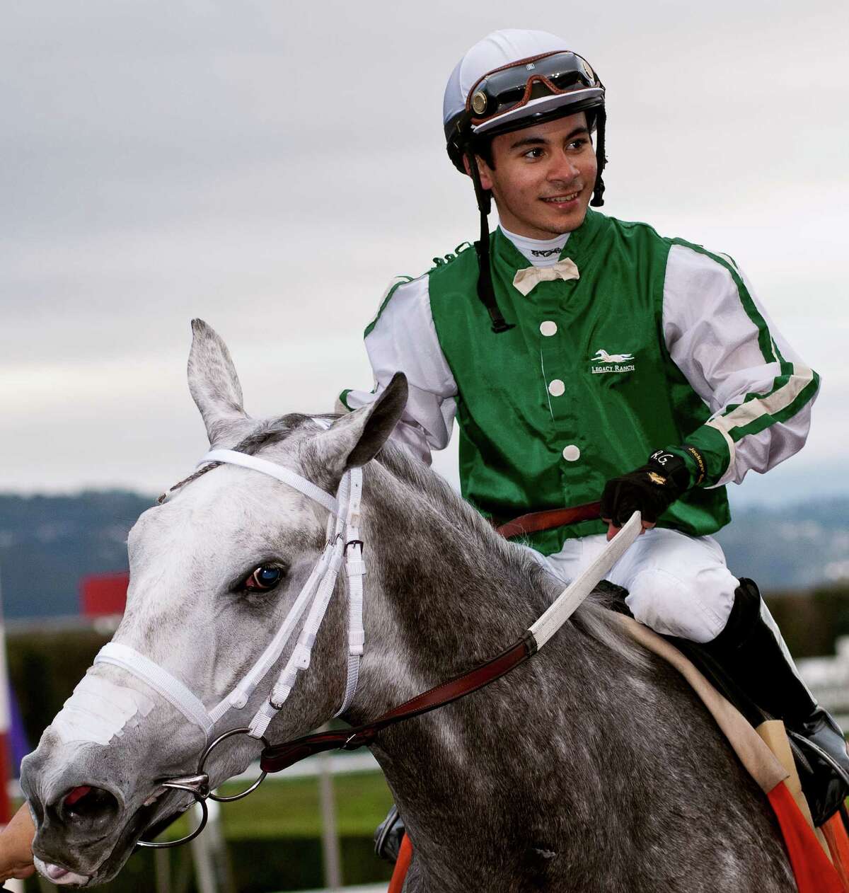 Bay Area jockey Gonzalez on track for national notice