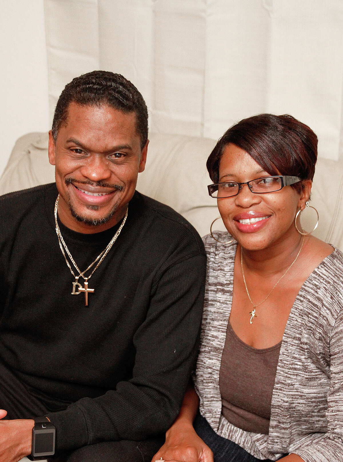 Fratenal twin gets new kidney in rare procedure