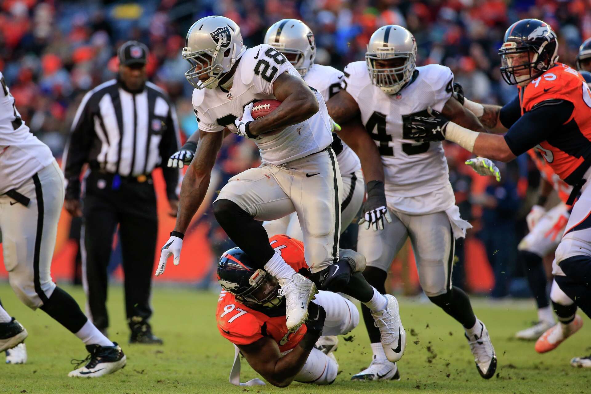 Raiders’ 3-13 season comes to unmerciful end in Denver