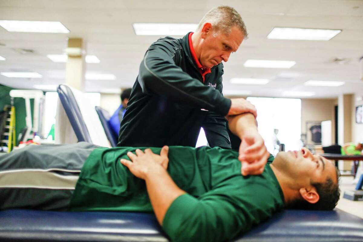 Therapist gets injured pros back into top form