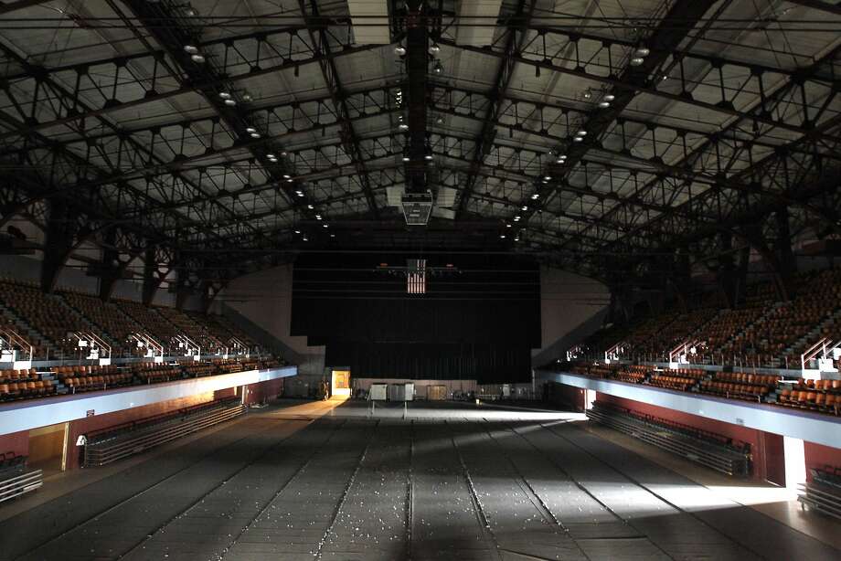 2 developers vie to refurbish Oakland’s Kaiser Convention Center - SFGate