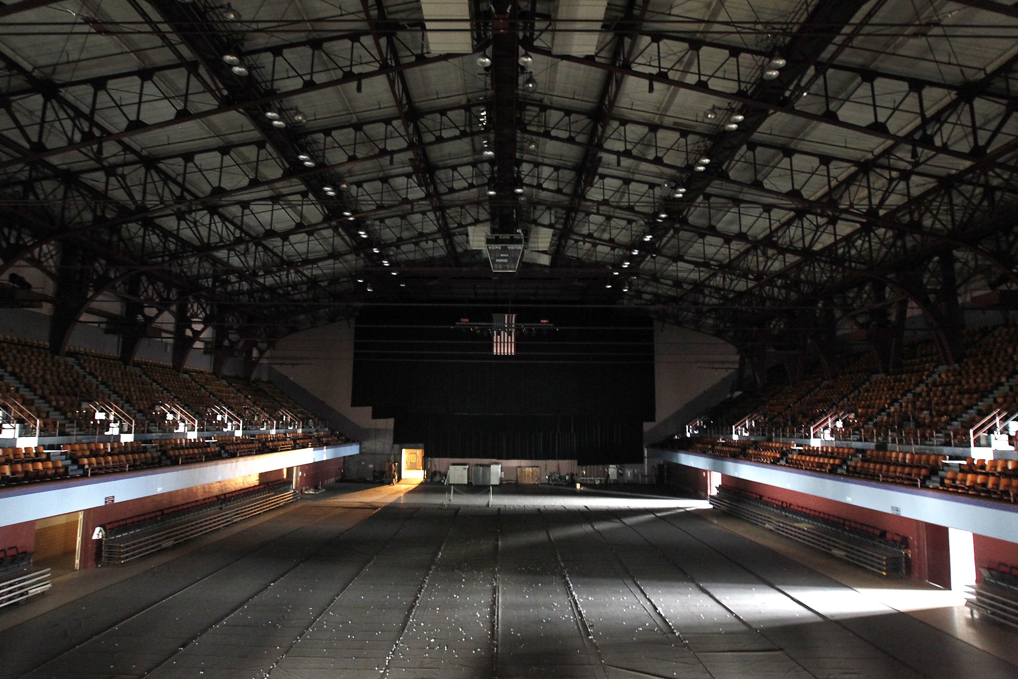 2 developers vie to refurbish Oakland’s Kaiser Convention Center