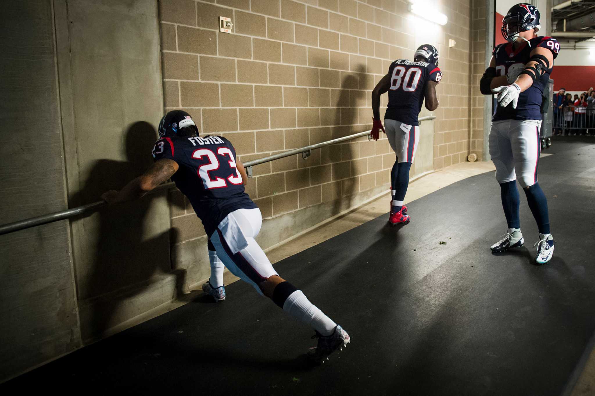 Passing marks on Texans' surge from 2-14 to 9-7