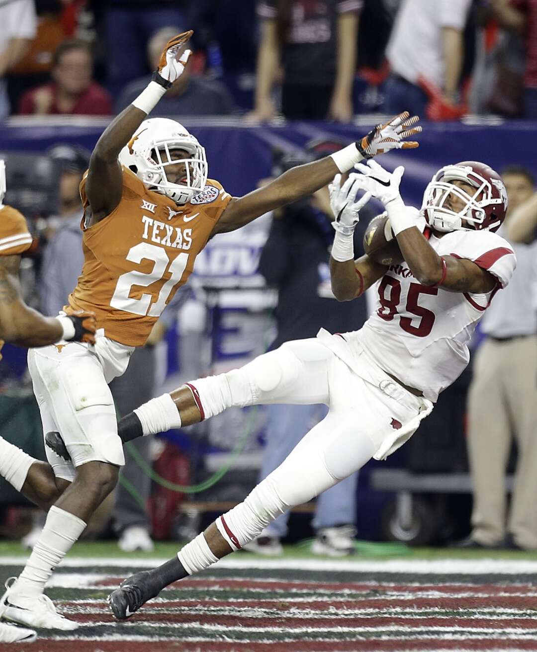 Longhorns lose QB pledge to Michigan