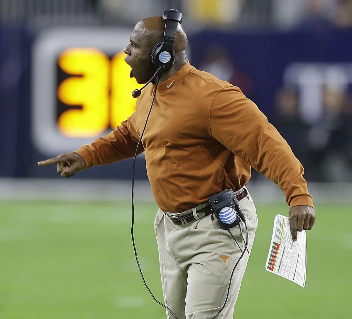 Longhorns lose QB pledge to Michigan