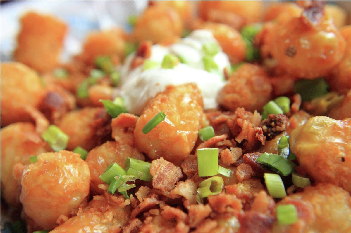 Texas breastaurant CEO offers breast implants after Undercover Boss episode