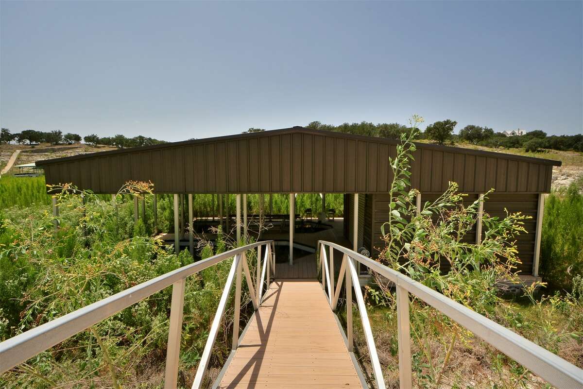 Tim Duncan selling $1.2 million home near Austin