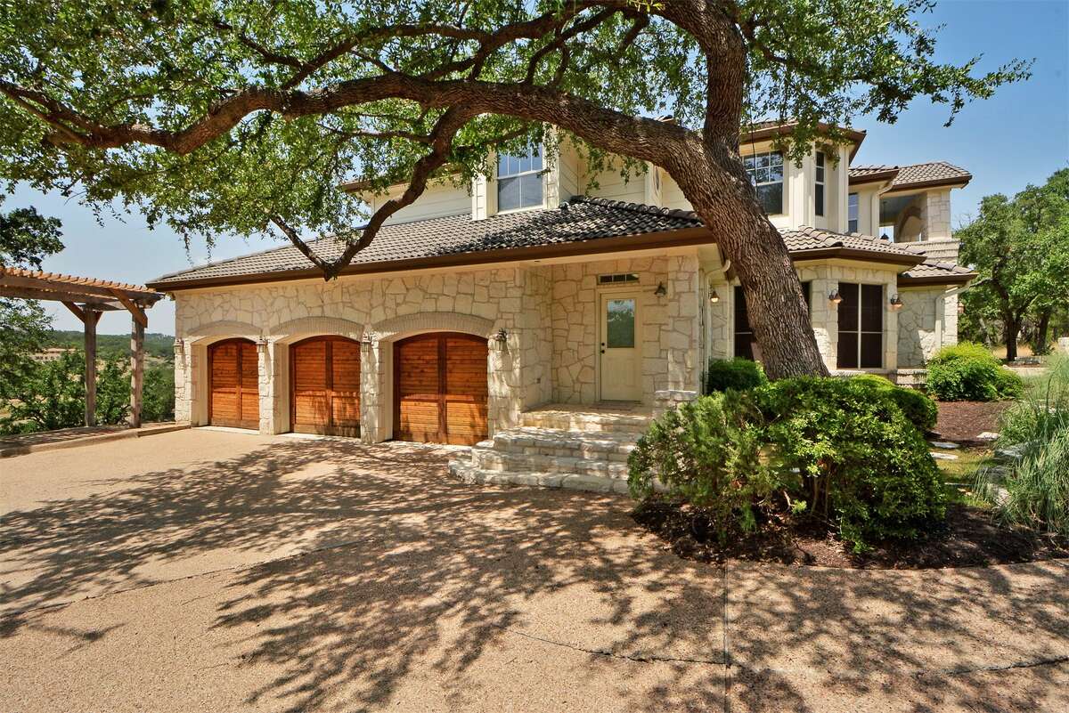 Tim Duncan selling $1.2 million home near Austin