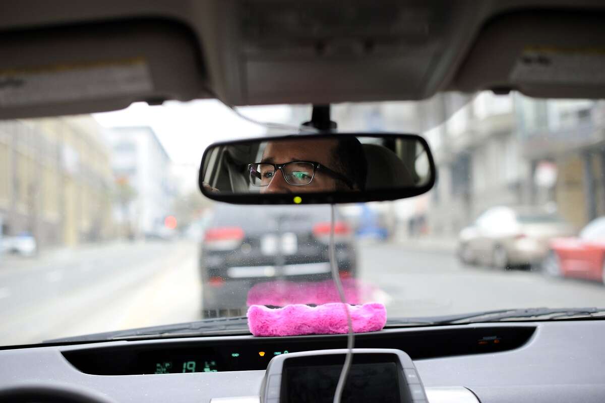 Deaf drivers flocking to Lyft