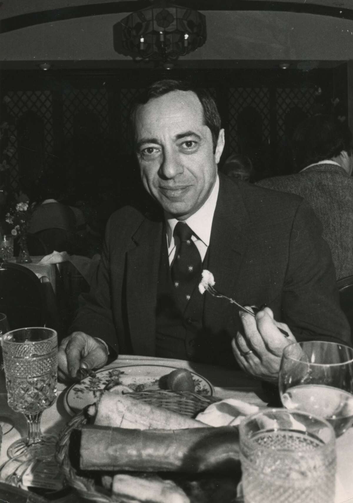 Gov. Mario M. Cuomo, conscience of nation, dies at 82