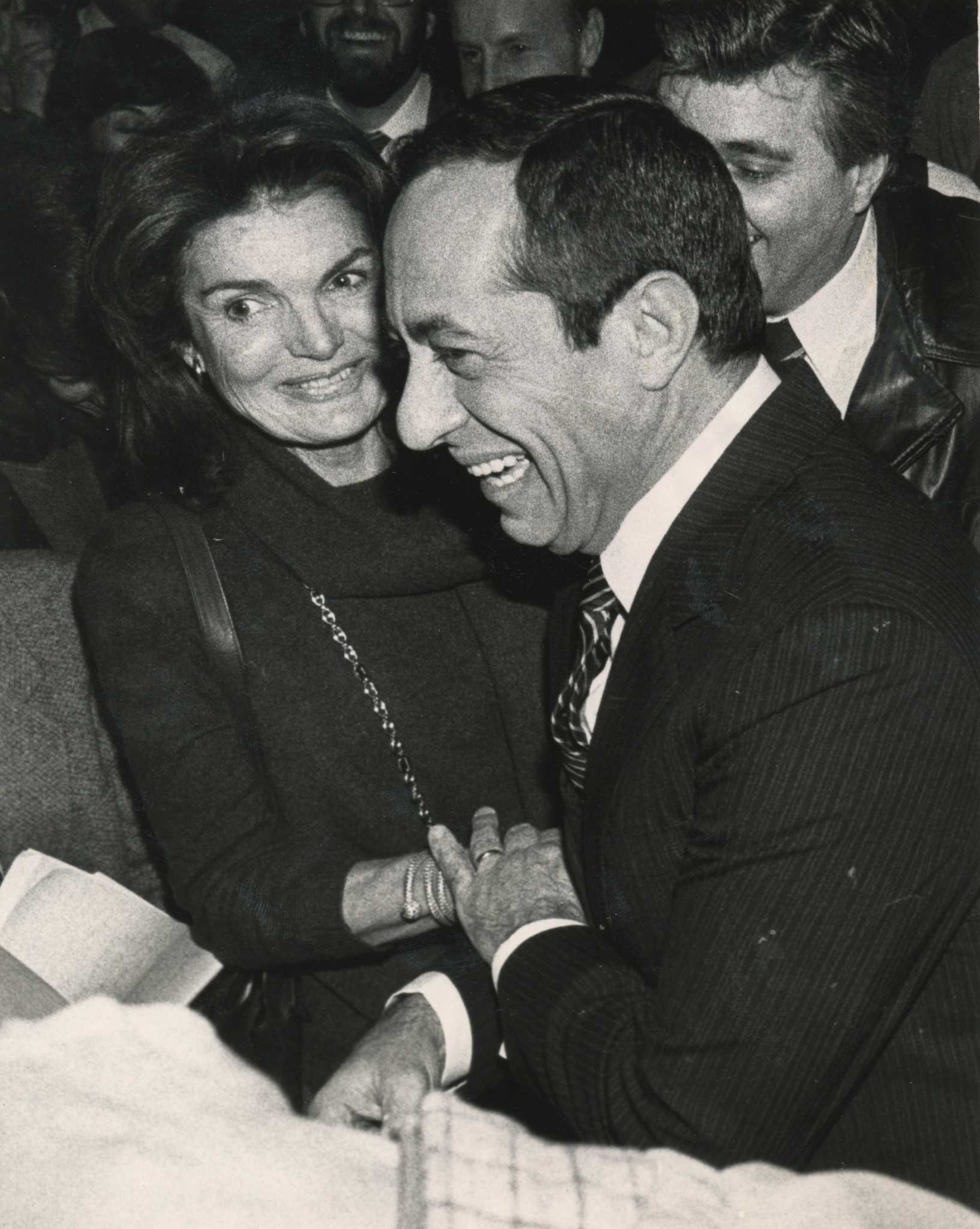 Gov. Mario M. Cuomo, conscience of nation, dies at 82