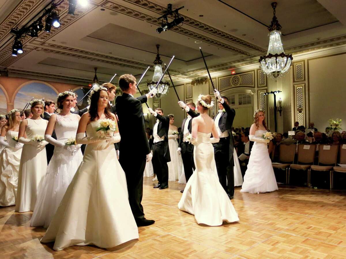 73rd Debutante Ball welcomes friends and family