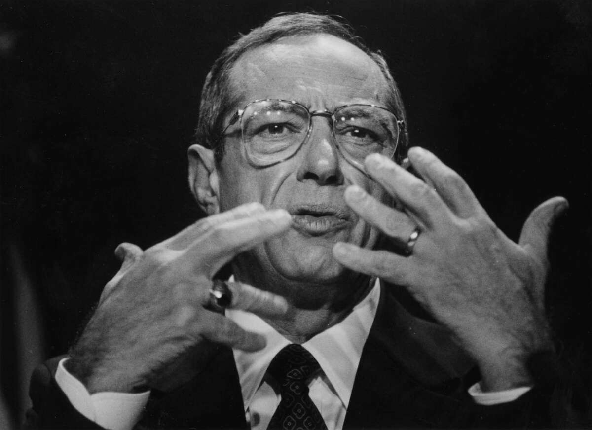 Gov. Mario M. Cuomo, conscience of nation, dies at 82