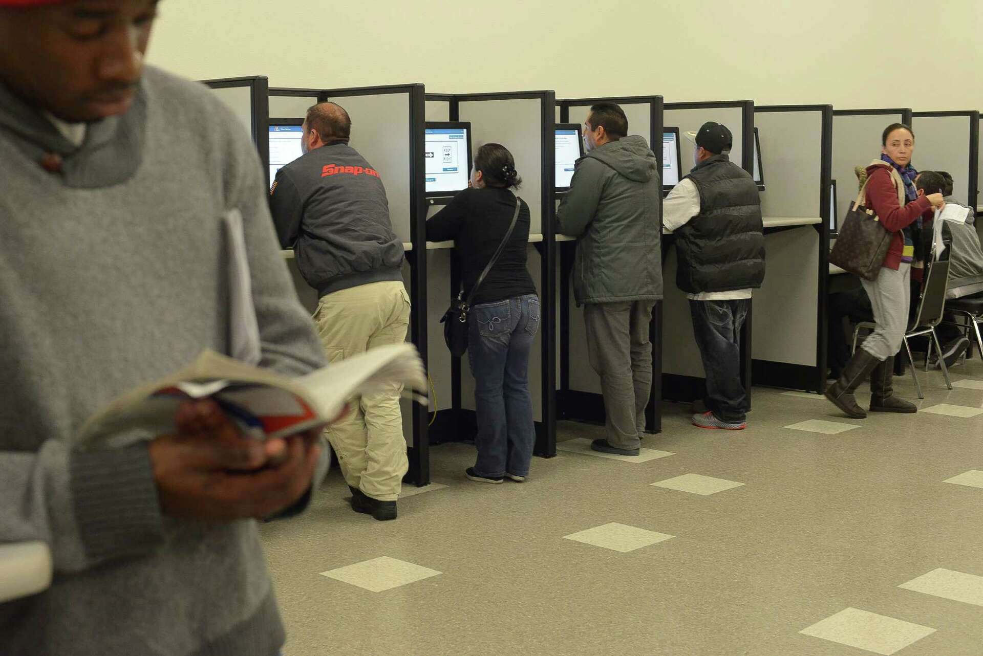Report: Calif. DMV made $51M last year selling drivers' personal data