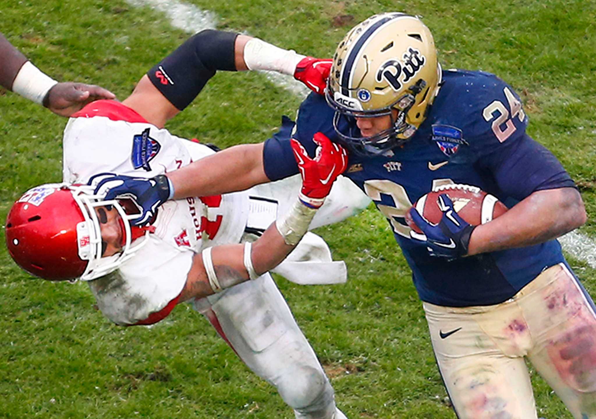 Pitt running back James Conner visiting Texans