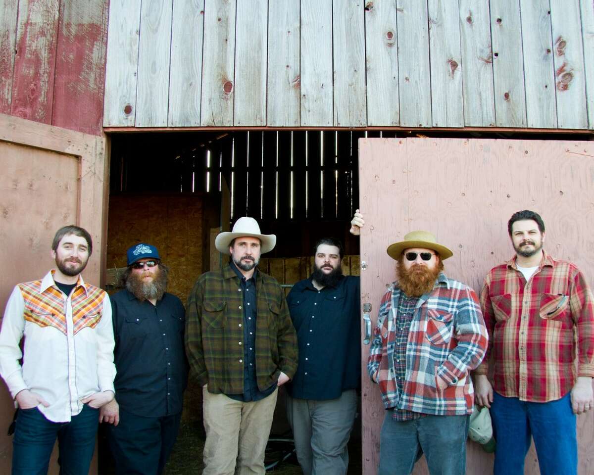 Good Luck Thrift Store Outfit’s Country music crackles with energy