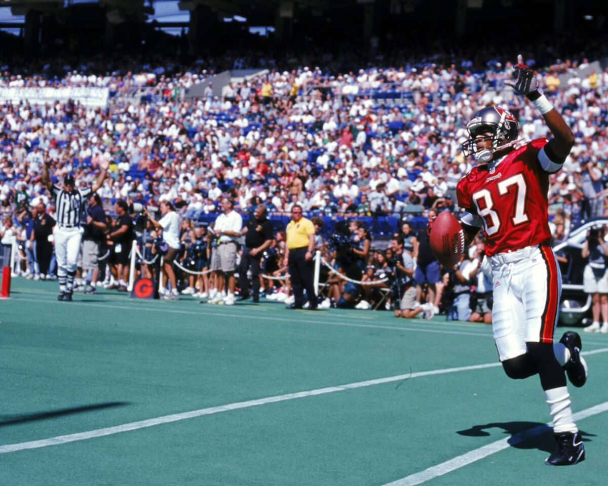 Cowboys-Packers joins list of football's dubious calls