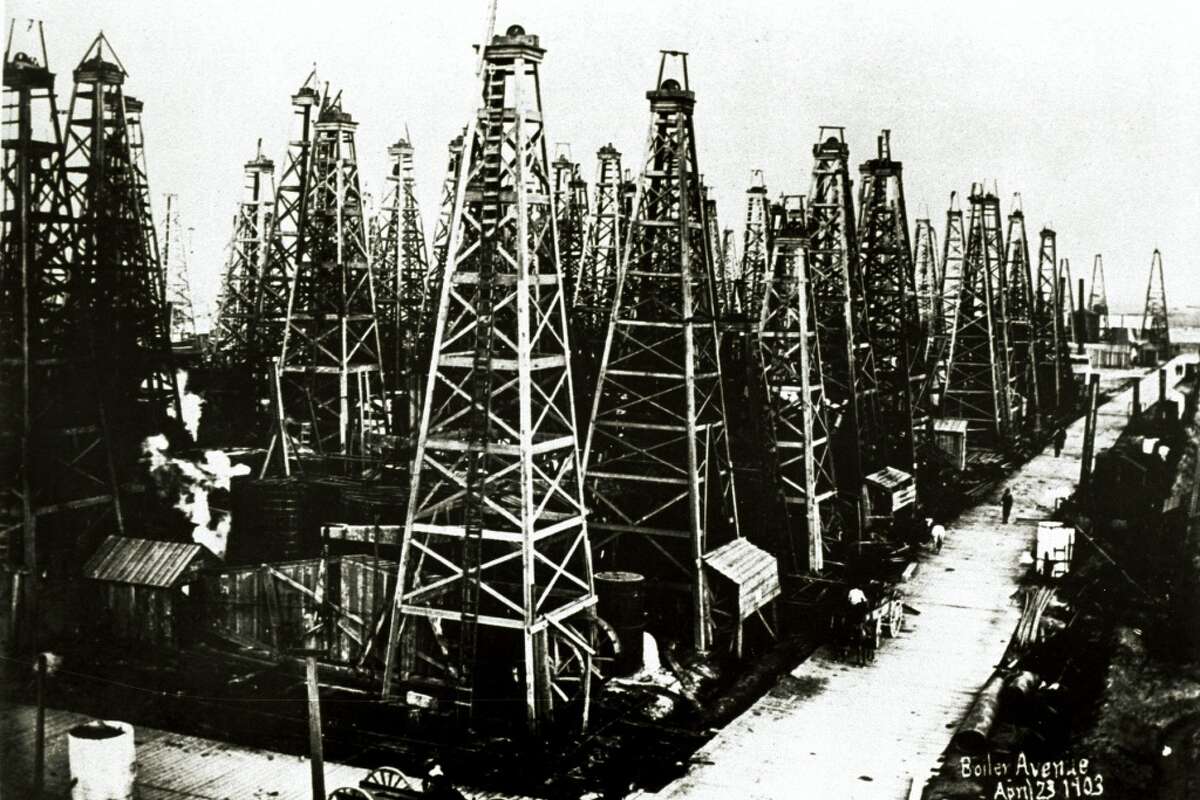 Historical photos show life during the oil boom in Texas ...