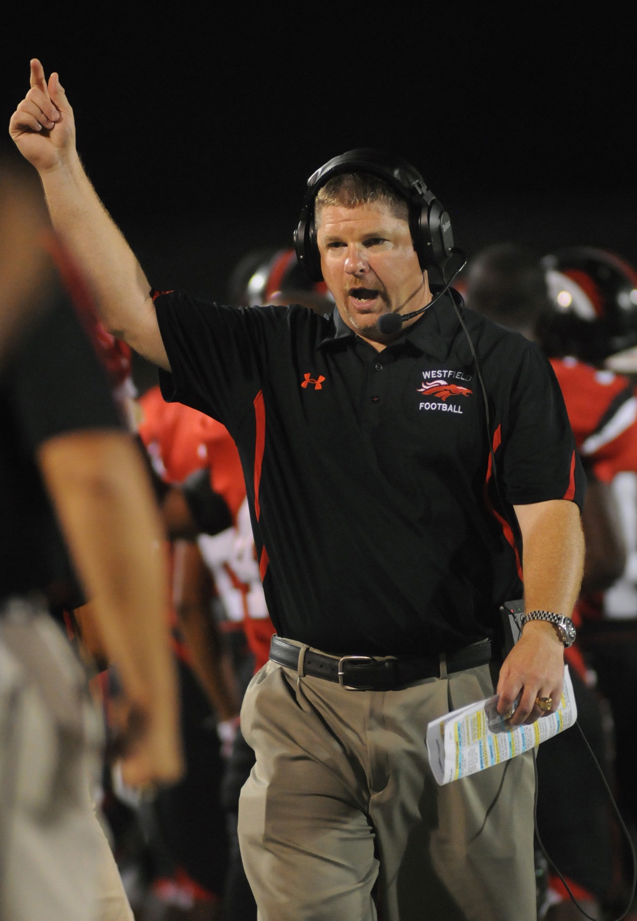 Meekins says his farewells to Mustangs