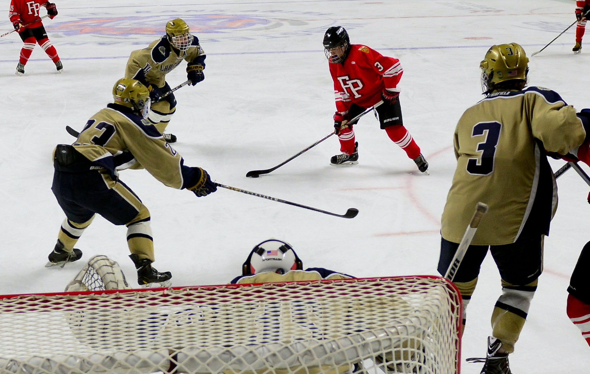 Fairfield Prep wakes up in 3rd period, beats ND-Fairfield