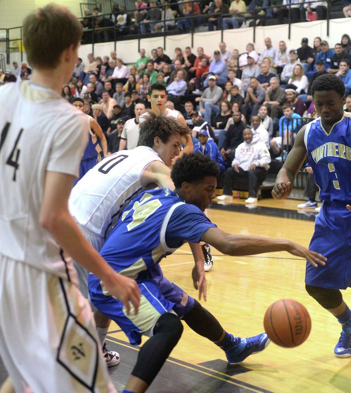 No.3 Ozen dominates Nederland