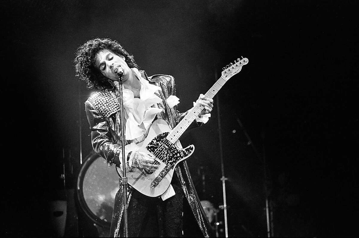 30 years ago: Prince holds court at the Summit