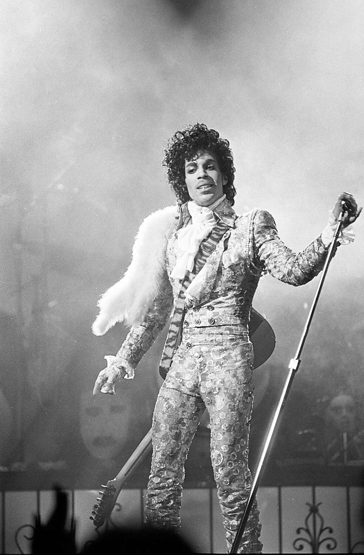 30 years ago: Prince holds court at the Summit