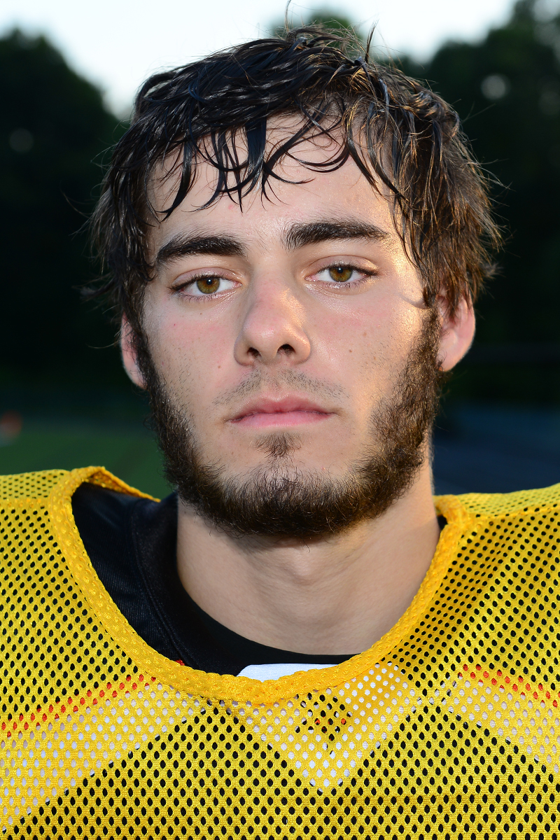 Super 33 Football MVP: Shelton's Piccirillo could beat you with his ...