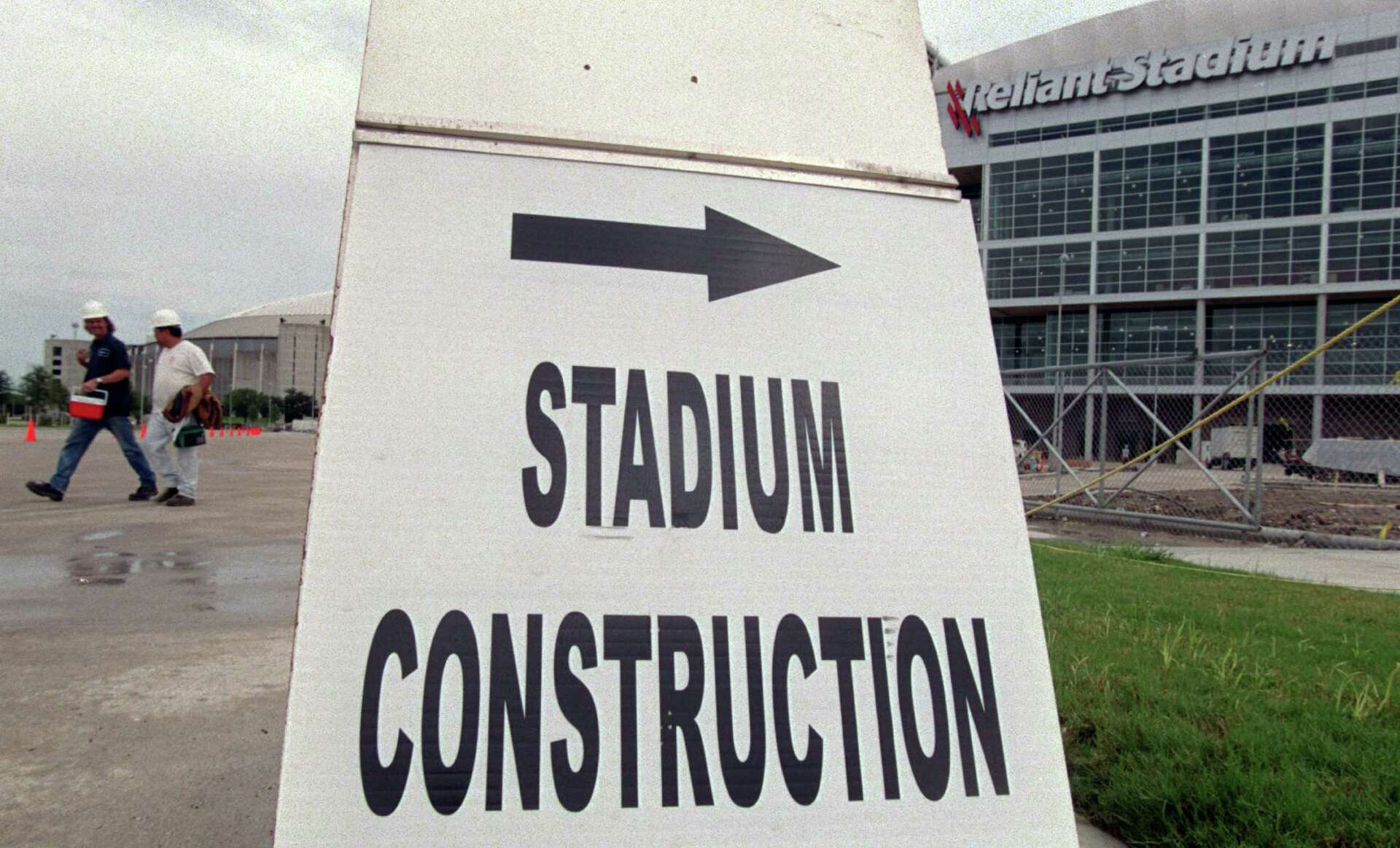 Photos: Vintage construction pics of Houston's favorite landmarks