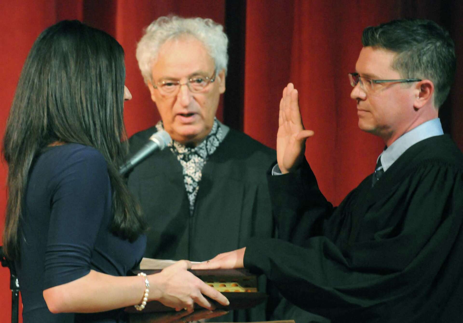 From the NBA to New York judge, ex-Knick Barry Kramer dies at 82