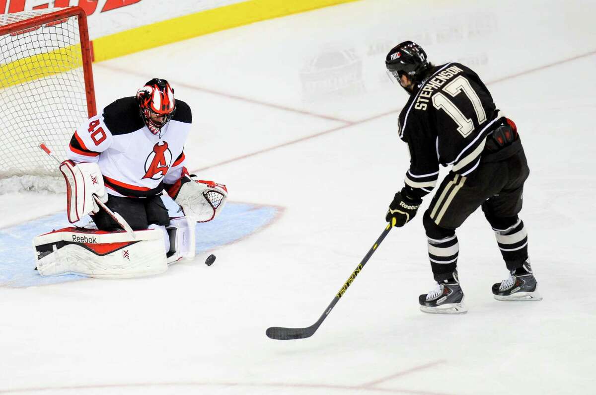 Bears' Peters, former River Rat, shuts out Albany Devils