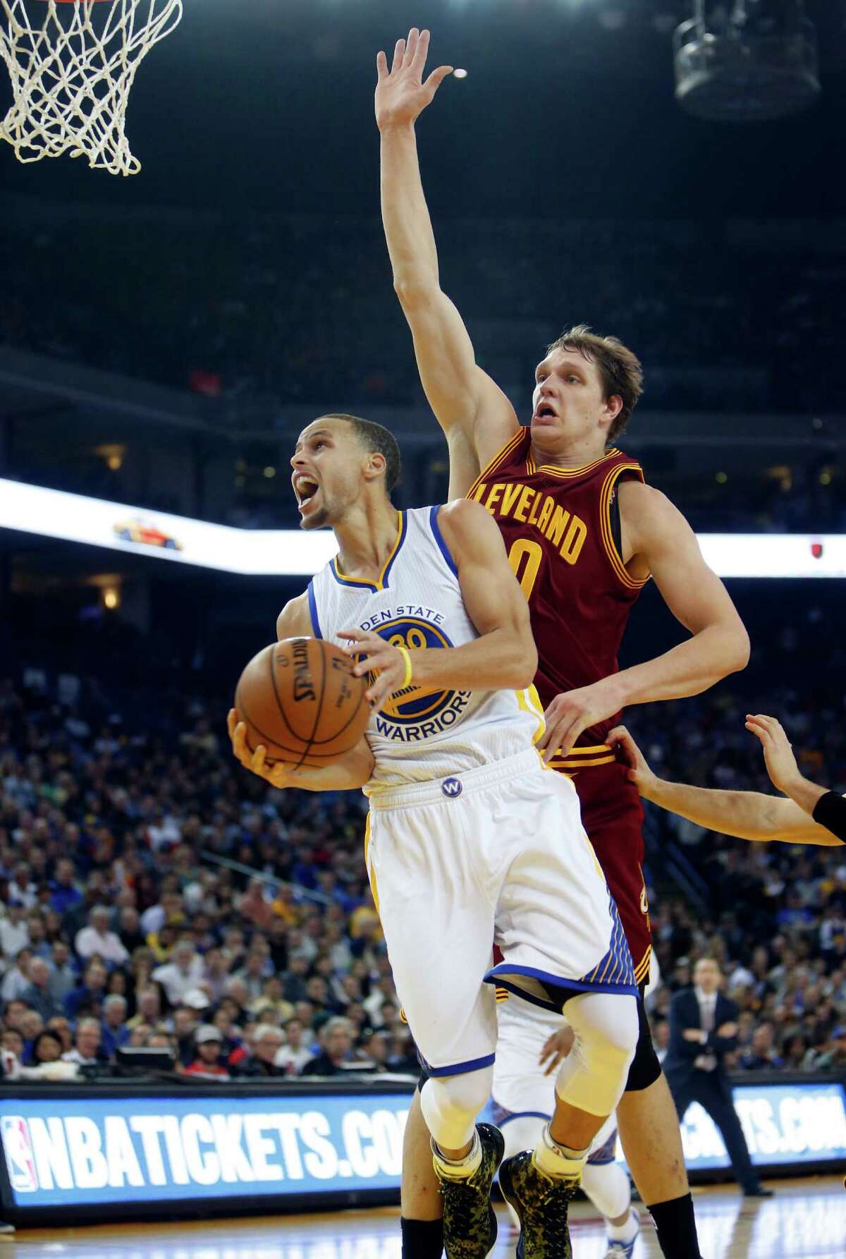 For Stephen Curry, basketball in hands is masterpiece theater